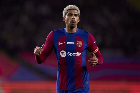 FC Barcelona Announce Squad For Spanish Super Cup Semi Final Against