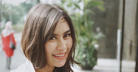 Profil Dan Biodata Syahnaz Sadiqah Lengkap Beserta Foto Terbaru Foto