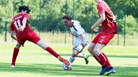 Derbysieg des JFV Delmenhorst über VfL Stenum fällt zu hoch aus DKO