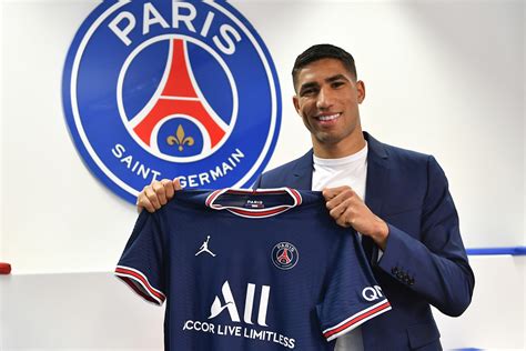 Achraf Hakimi Biographie salaire vie privée Tout savoir sur le