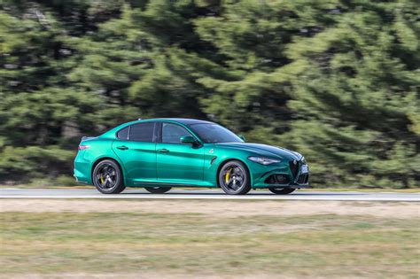Nouvelles Alfa Romeo Giulia Et Stelvio Quadrifoglio MY20