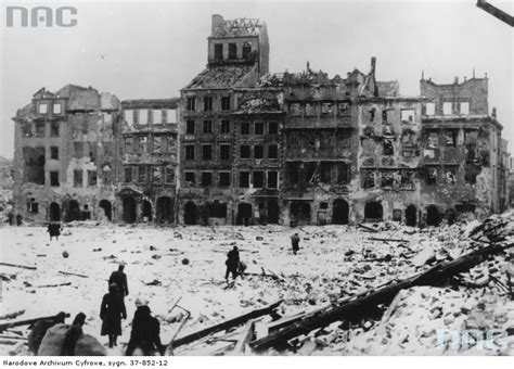 Tribuna Abierta El Alzamiento De Varsovia De Agosto De 1944