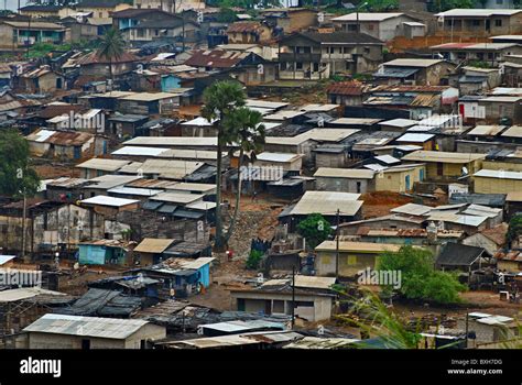 Bidonvilles Banque de photographies et dimages à haute résolution Alamy