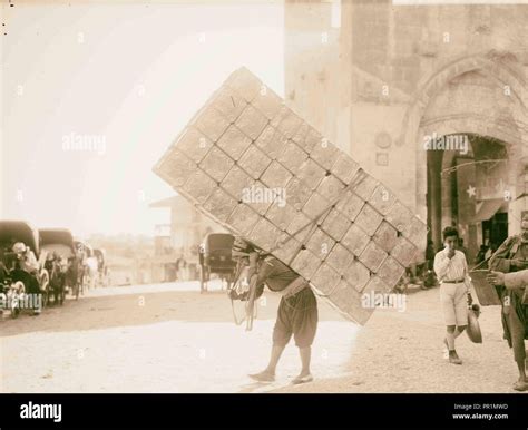 Benzindosen Fotos und Bildmaterial in hoher Auflösung Alamy