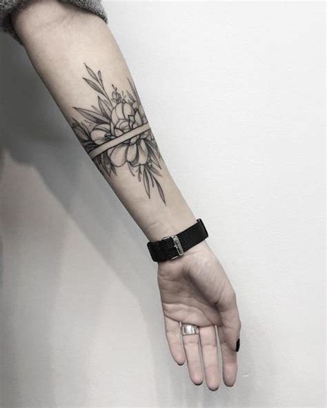 41 Tatuagens Florais Fantásticas para você se inspirar Página 7 de 8