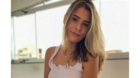 Vídeo Câmera de segurança flagrou momento em que jovem é morta a