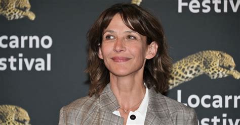 Sophie Marceau Ans La Star Appara T Transform E Avec Des Cheveux