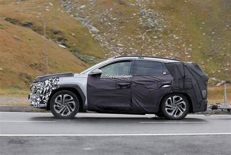 Hyundai Tucson Facelift Masterfully Rendered With Santa Cruz