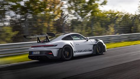 保时捷 911 GT3 RS 以 6 49 328 跑完纽博格林北环赛道 Porsche Newsroom CHN