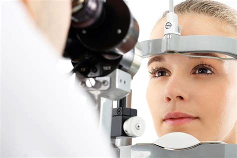 Tensión Ocular qué es síntomas y tratamientos
