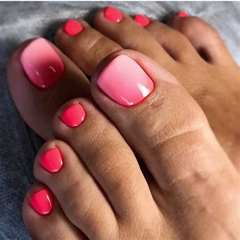 21 Glamorous Pedicure Designs For Women To Try 2024 SheIdeas