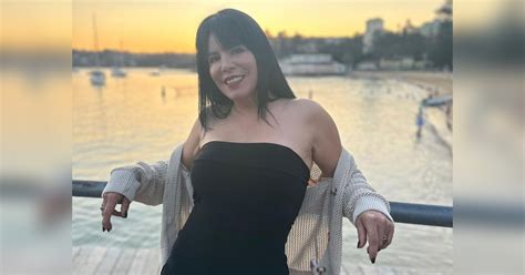 Anita Alvarado sacó aplausos en redes sociales tras posar en bikini