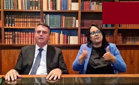 Vídeo Bolsonaro diz que gostaria de transformar roubo de celular em