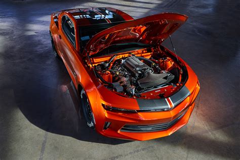 2018 COPO Camaro Hits The Strip With All New 302 Racing Engine
