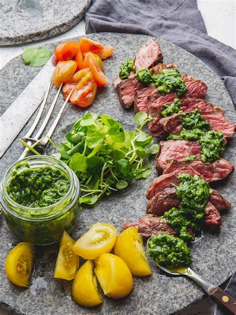 Cómo preparar la salsa chimichurri argentina Divina Cocina