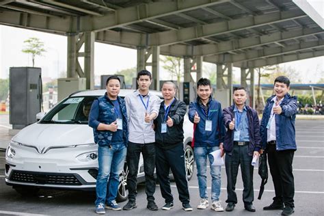 Đăng ký gia nhập cộng đồng tài xế Taxi Xanh SM tại Hà Nội VinFast