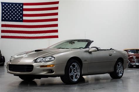 2000 Chevrolet Camaro American Muscle CarZ