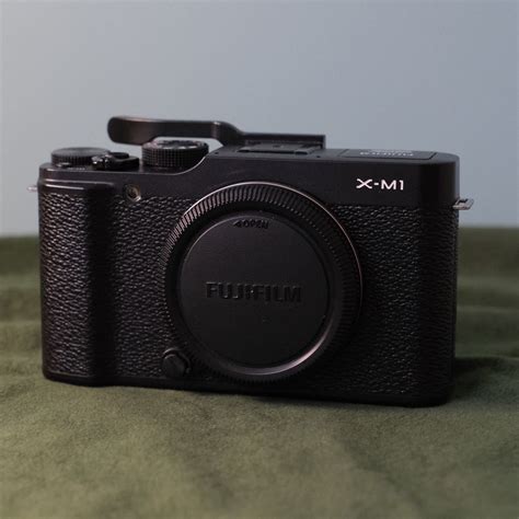 Yahoo オークション FUJIFILM 富士フイルム X M2