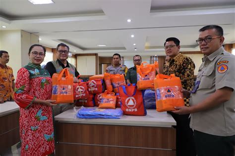 Sleman Terima Bantuan Siaga Darurat Bencana Hidrometeorologi Dari BNPB