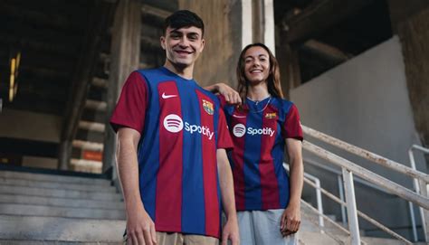 Nike dévoile le nouveau maillot domicile du FC Barcelone pour la saison