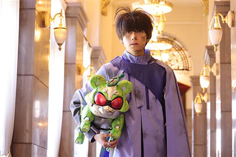 映画仮面ライダー THE WINTER MOVIE ガッチャードギーツ 最強ケミーガッチャ大作戦キャスト 本島純政さん松本麗世さん
