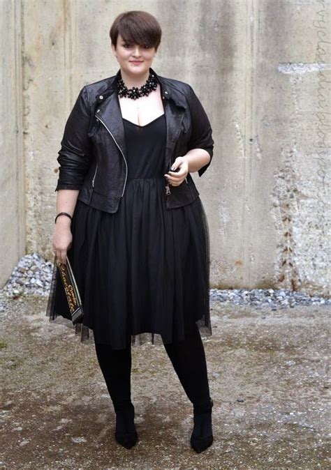 Stunning Hairstyles For Plus Size Women In That Look Attractive