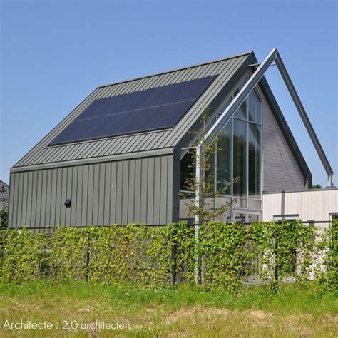 Le système solaire pour couverture à joint debout en zinc RHEINZINK