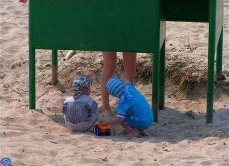 Awkward And Funny Beach Moments Pics