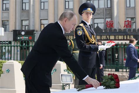 Wladimir Putin wäre blamiert Putin spielt mit dem Feuer Experte