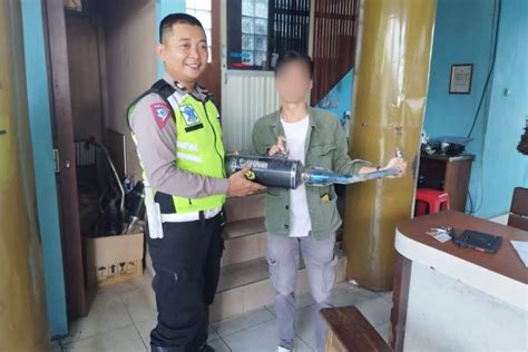 Polresta Palangka Raya Tindak Pengguna Knalpot Bising Secara Humanis
