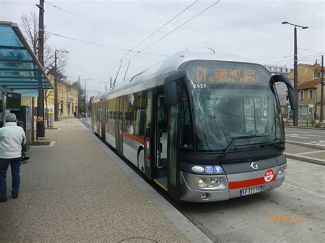 P1020347 Irisbus Cristalis ETB 18 nr 2927 från 2011 vid Cu Flickr