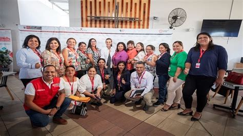 Ministerio de Vivienda brinda asistencia técnica a alcaldesas para