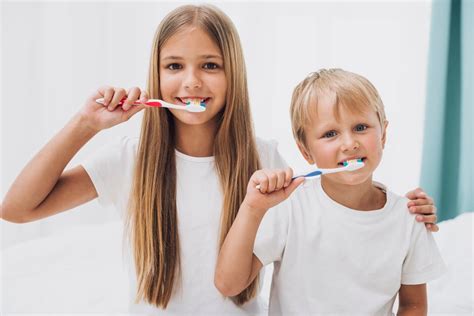 Calendario anual para cuidar la salud bucodental de los niños
