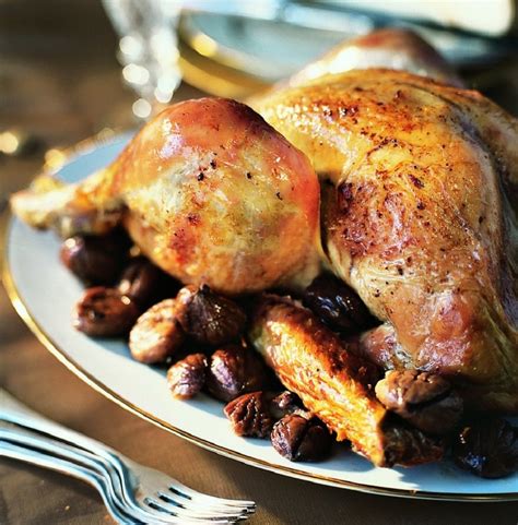 Recette dinde rôties et sa farce aux marrons foie gras boudins et