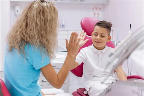 Qué hacer si a mi hijo se le ha roto un diente Cleardent Clínicas