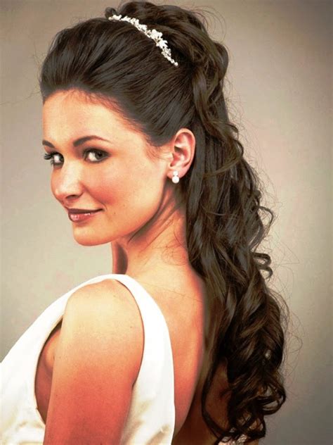 20 Elegant Half Up Half Down Curly Hairstyles Ideas Inspired Luv