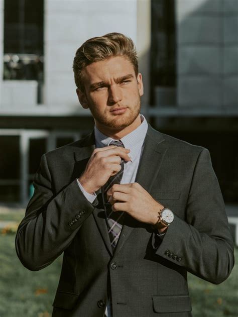 10 Ways To Build Your Personal Brand ResumeKraft