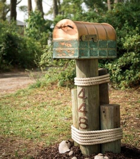 25 Mailbox Landscaping Ideas For The Best Curb Appeal