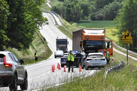 Uwaga Po śmiertelnym potrąceniu są utrudnienia na trasie Prudnik