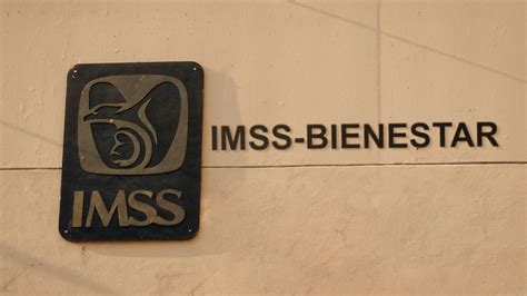 IMSS Bienestar busca médicos especialidades y requisitos