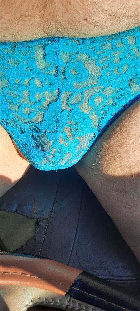 You Guys Like My Cuck In His New Panties Scrolller