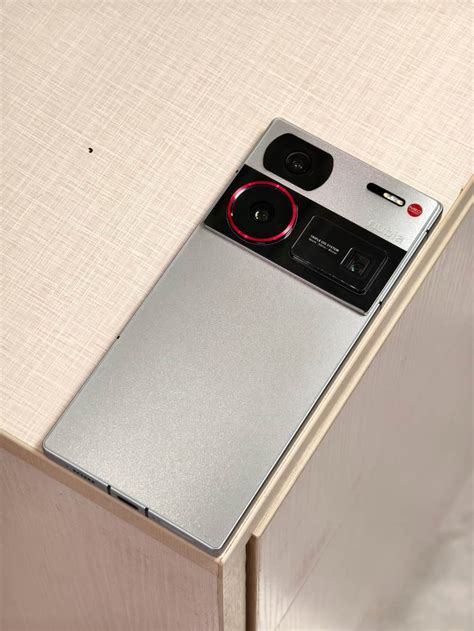 Z Ultra