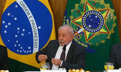 Na Bahia Lula anuncia retomada do Minha Casa Minha Vida nesta terça