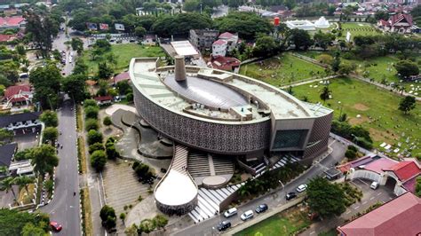 Museum Tsunami Aceh Joglo Wisata
