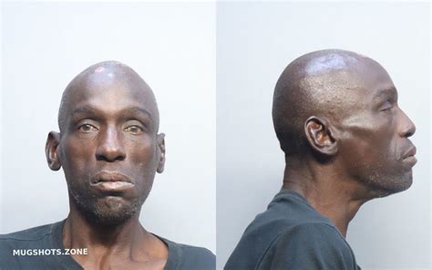 MOORE RODNEY TERRANCE 04 25 2023 Miami Dade County Mugshots Zone