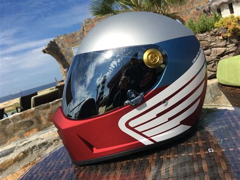 Cómo escoger el mejor casco para usar mi moto