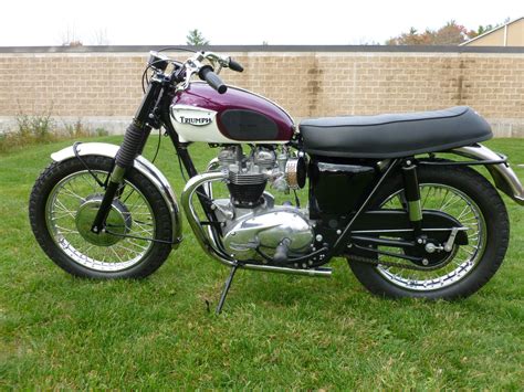 1967 Triumph Bonneville TT Special
