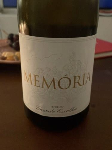 Quinta dos Capuchos Memória Grande Escolha Verdelho Vivino US