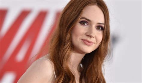 Karen Gillan biografia chi è età altezza peso figli marito