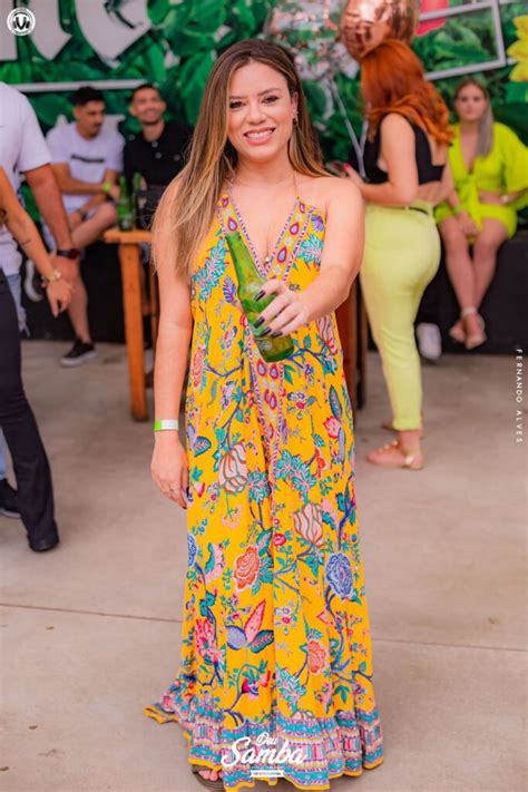Looks para Show de Pagode Inspirações para 2024